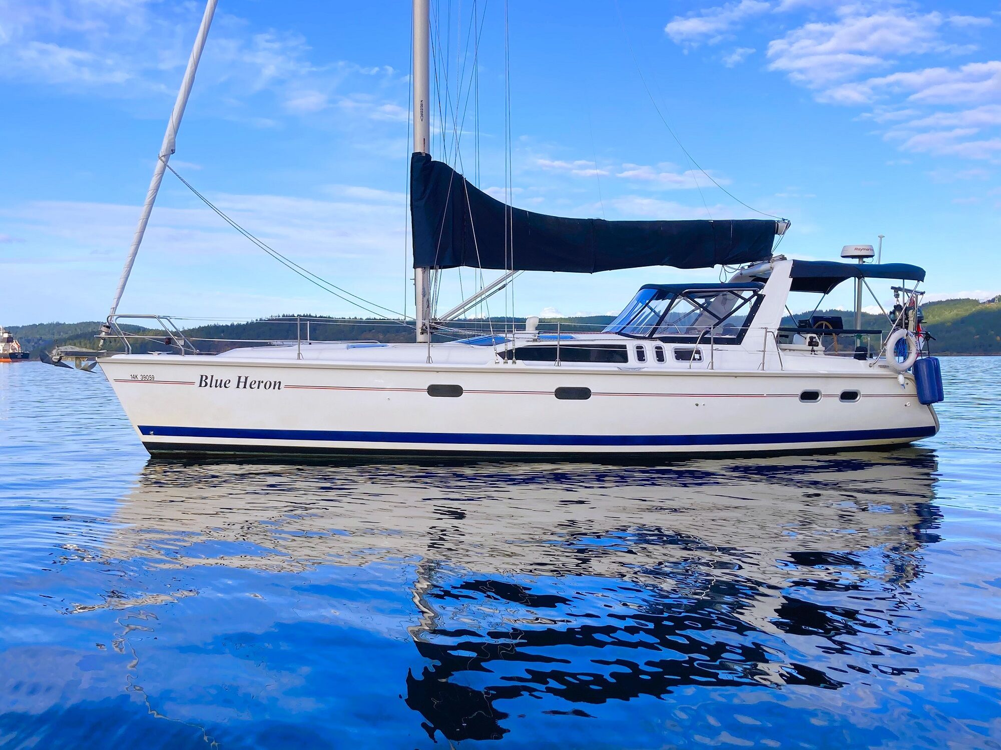 SALTS Sail and Life Training Society - 43' Hunter 430